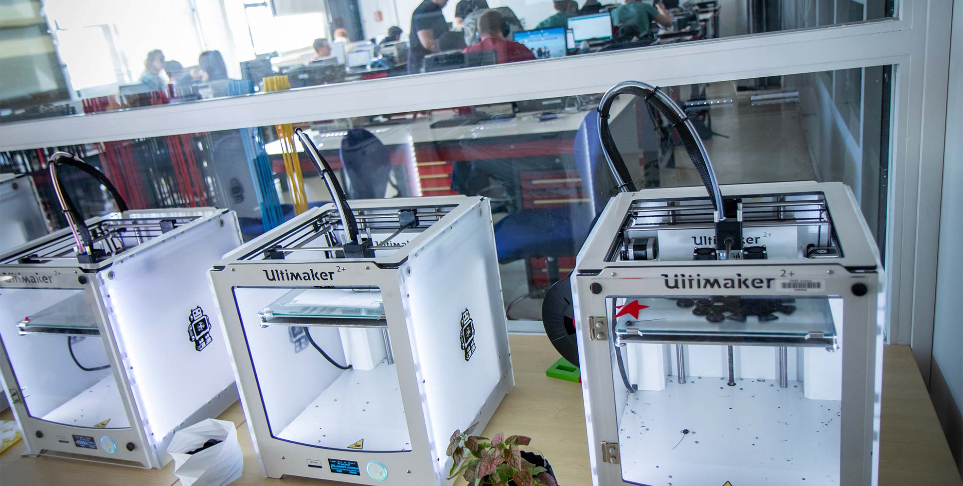 Le campus d'Amiens inaugure son MakerSpace | UniLaSalle